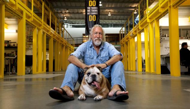 Cannes nombra personaje del año a Lee Clow, el creativo que reposicionó ...