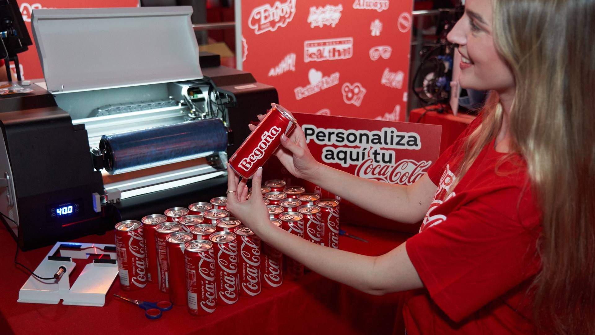 Logotipo De Melena Y Cola Carme Chacón, La Primera Ministra De